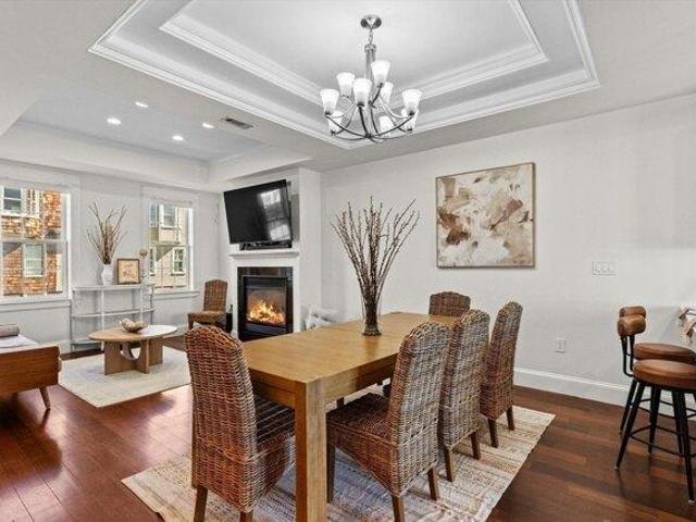 house with 4 bedroom, Boston MA ES103124614
