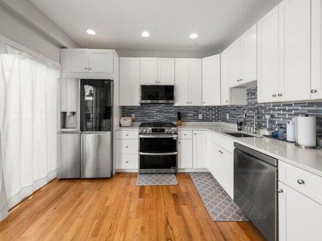 house with 4 bedroom, Boston MA ES103221492