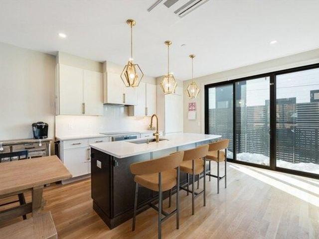 house with 4 bedroom, Boston MA ES103223462