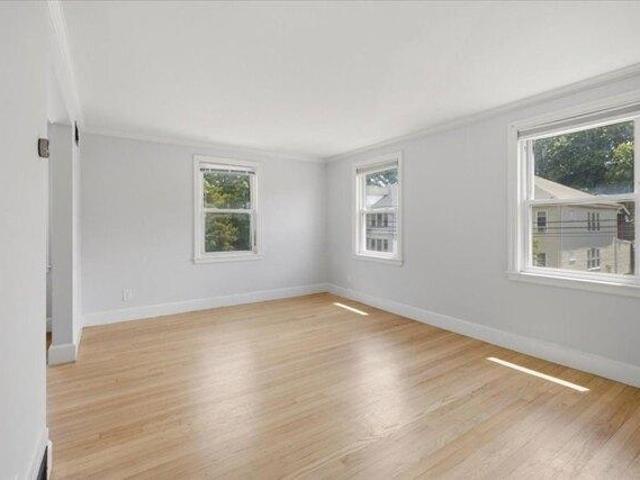 house with 4 bedroom, Boston MA ES104406603