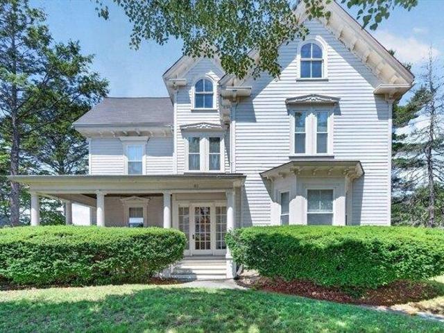 house with 4 bedroom, Boston MA ES104541958