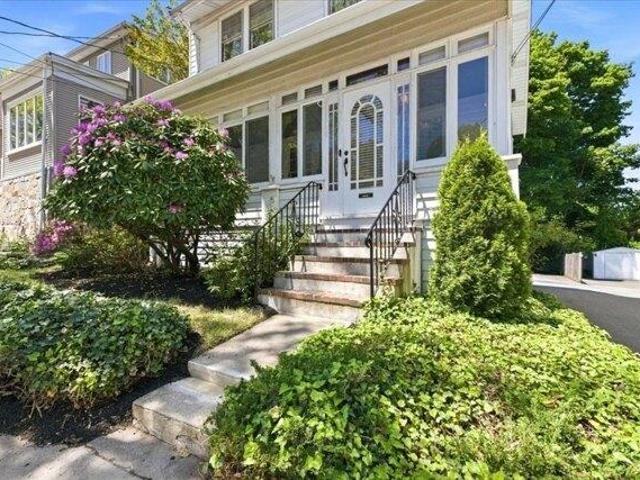 house with 4 bedroom, Boston MA ES104608876