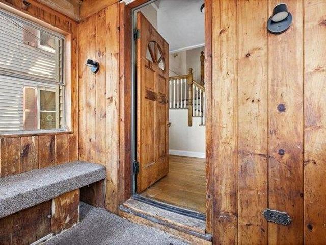 house with 4 bedroom, Boston MA ES104757479