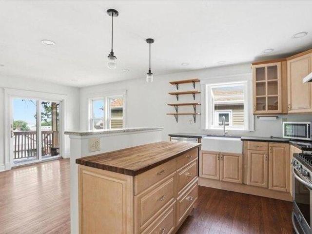 house with 4 bedroom, Boston MA ES104833784