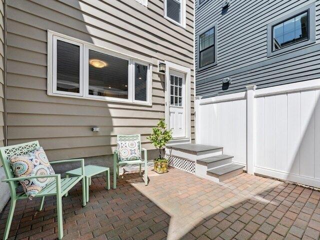 house with 4 bedroom, Boston MA ES104835121