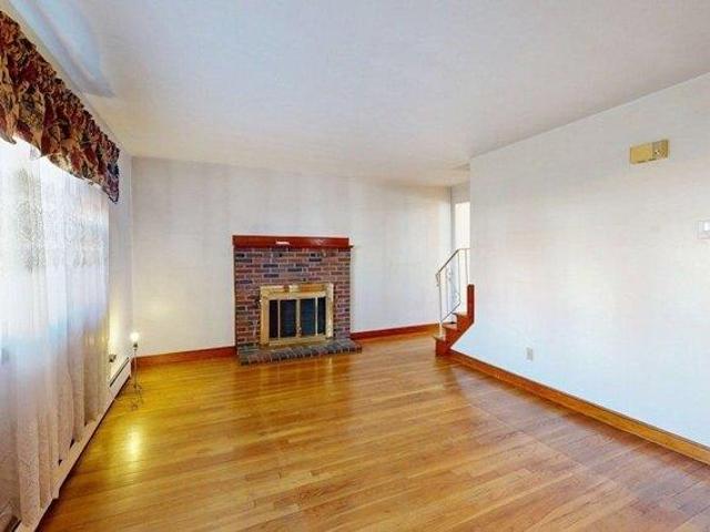 house with 4 bedroom, Boston MA ES104851147