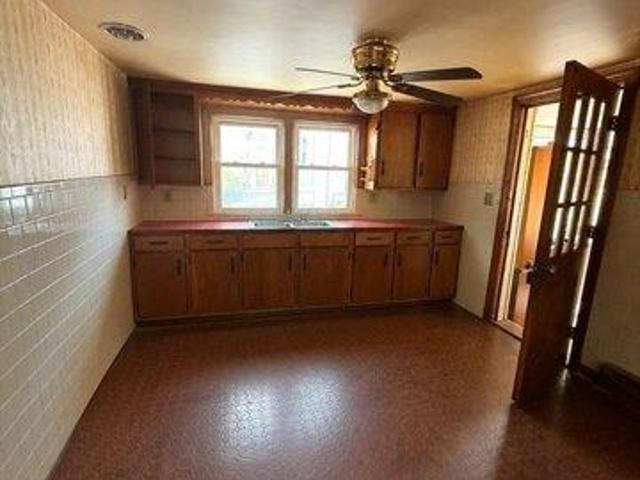 house with 4 bedroom, Boston MA ES104920694