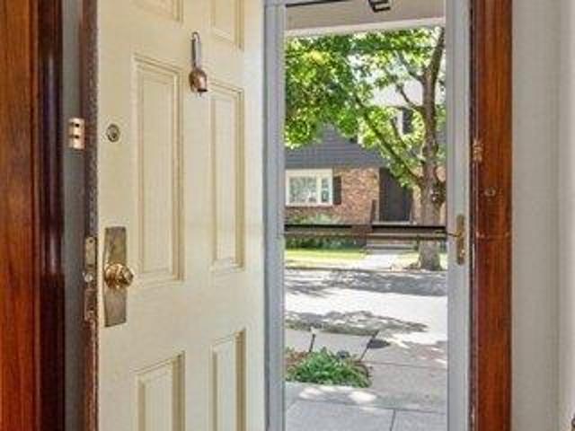 house with 4 bedroom, Boston MA ES104920250