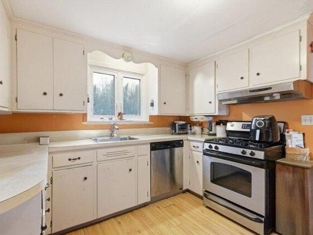 house with 4 bedroom, Boston MA ES105060346