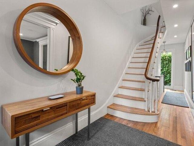 house with 4 bedroom, Boston MA ES105105856