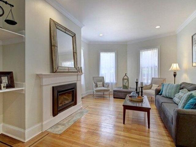 house with 4 bedroom, Boston MA ES105156949