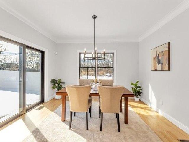 house with 4 bedroom, Boston MA ES105208176