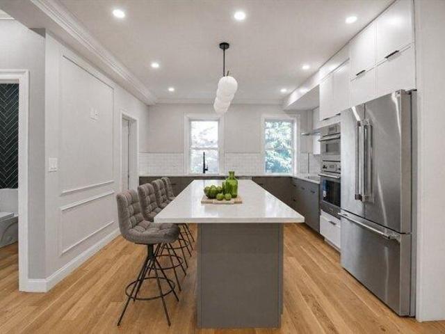 house with 4 bedroom, Boston MA ES105241897