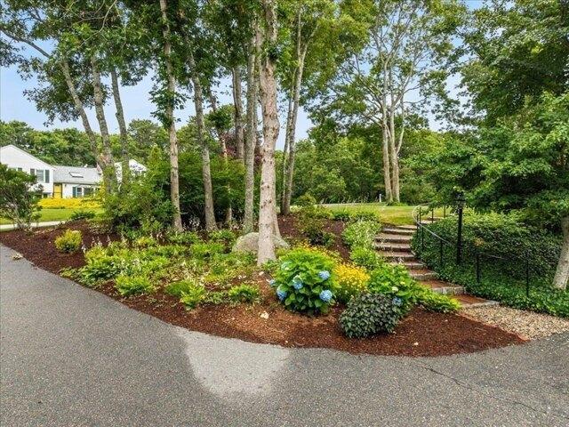 house with 4 bedroom, Bourne MA DS104329205