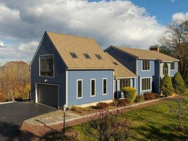 house with 4 bedroom, Bow NH DLS102779260