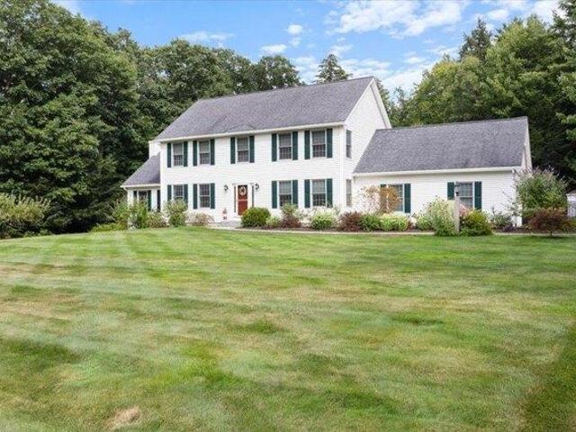 house with 4 bedroom, Bow NH DS104078622