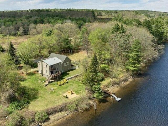 house with 4 bedroom, Bow NH ES103433201