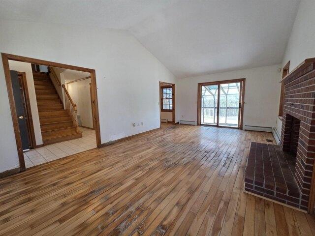 house with 4 bedroom, Bow NH ES103248412