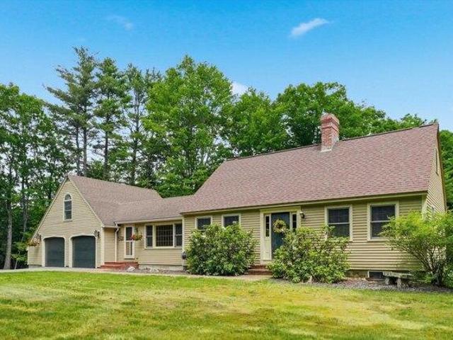 house with 4 bedroom, Bow NH ES104832730