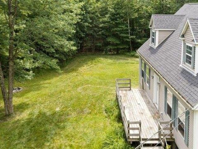 house with 4 bedroom, Bowdoinham ME ES104263978