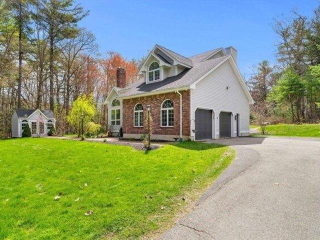 house with 4 bedroom, Boxford MA DLS102158393