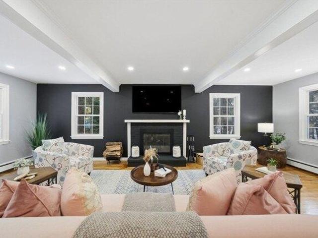 house with 4 bedroom, Boxford MA DS102479749