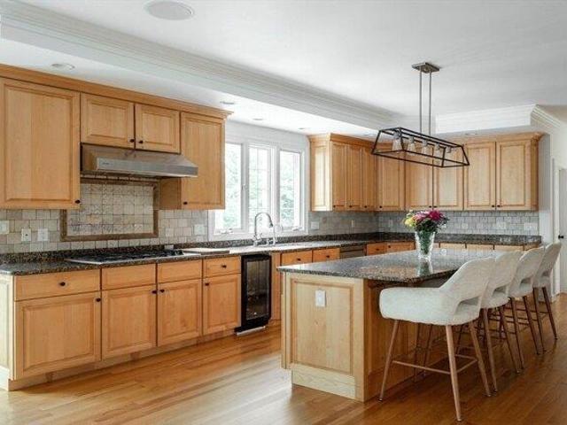 house with 4 bedroom, Boxford MA ES105159739
