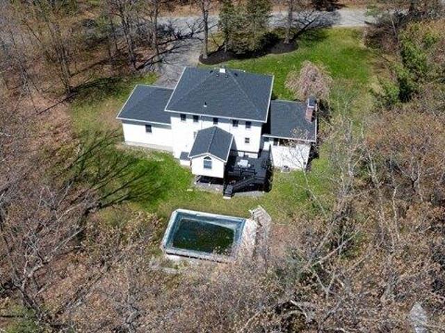 house with 4 bedroom, Boylston MA DS102634810