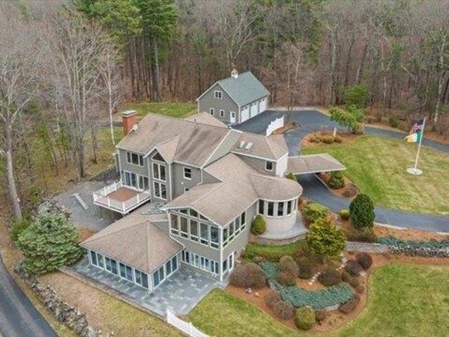house with 4 bedroom, Boylston MA DS102922957