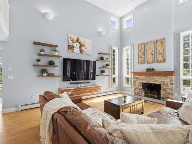 house with 4 bedroom, Boylston MA DS103437874