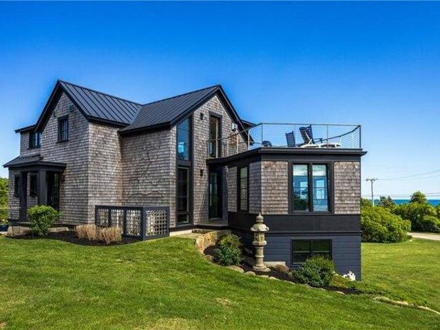 house with 4 bedroom, Block Island RI DS102411736