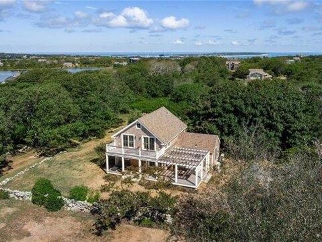 house with 4 bedroom, Block Island RI ES105142903