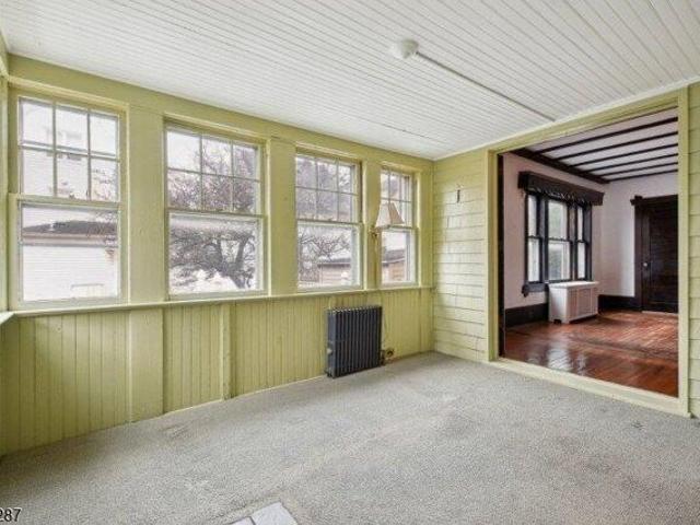 house with 4 bedroom, Bloomfield NJ DLS102255202
