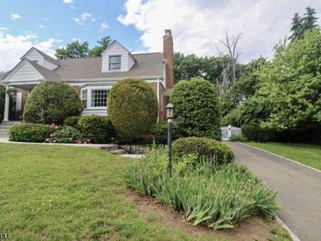 house with 4 bedroom, Bloomfield NJ DS104233513