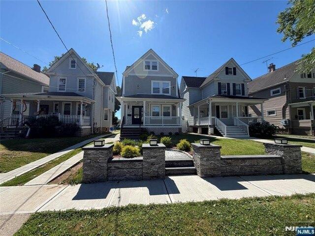 house with 4 bedroom, Bloomfield NJ DS104264294