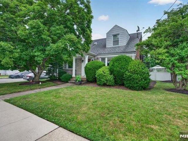 house with 4 bedroom, Bloomfield NJ DS104446334