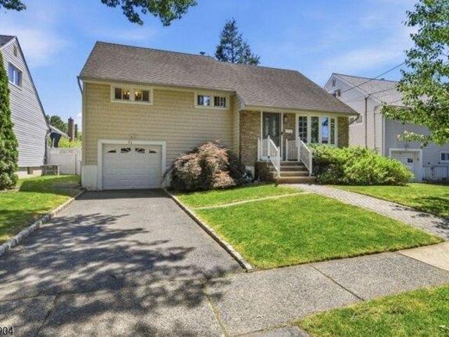 house with 4 bedroom, Bloomfield NJ DS104441500