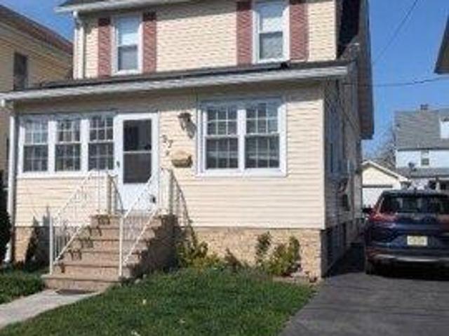 house with 4 bedroom, Bloomfield NJ DS102476581