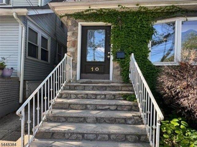 house with 4 bedroom, Bloomfield NJ ES104540321