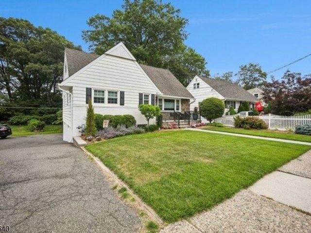 house with 4 bedroom, Bloomfield NJ ES104566890