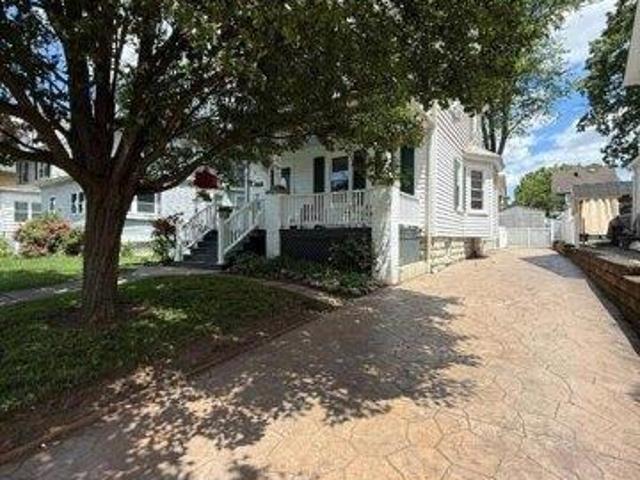 house with 4 bedroom, Bloomfield NJ ES104835912