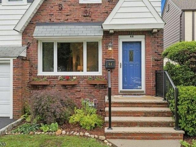 house with 4 bedroom, Bloomfield NJ ES104831355