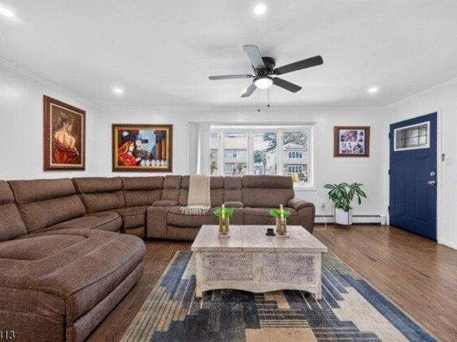 house with 4 bedroom, Bloomfield NJ ES105191874
