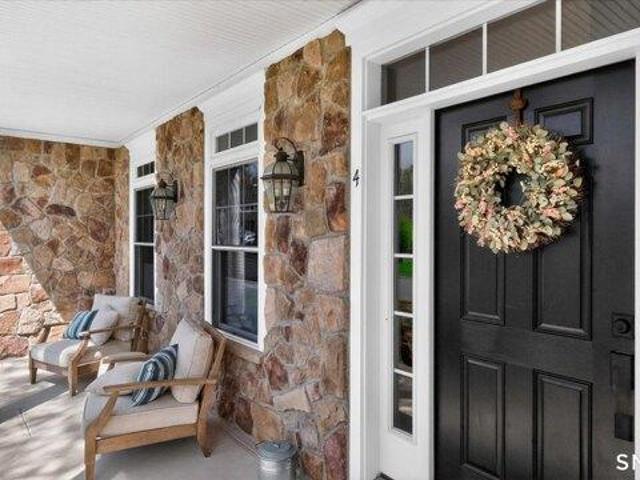house with 4 bedroom, Bloomfield CT DS102726507