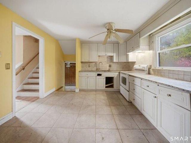 house with 4 bedroom, Bloomfield CT DS103099842