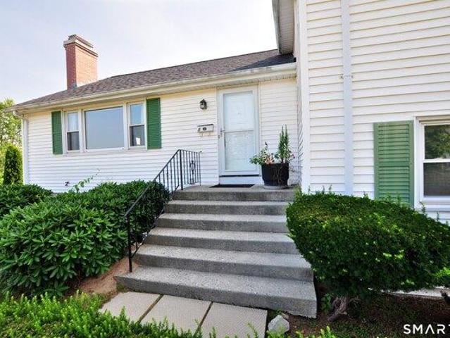 house with 4 bedroom, Bloomfield CT ES104407310