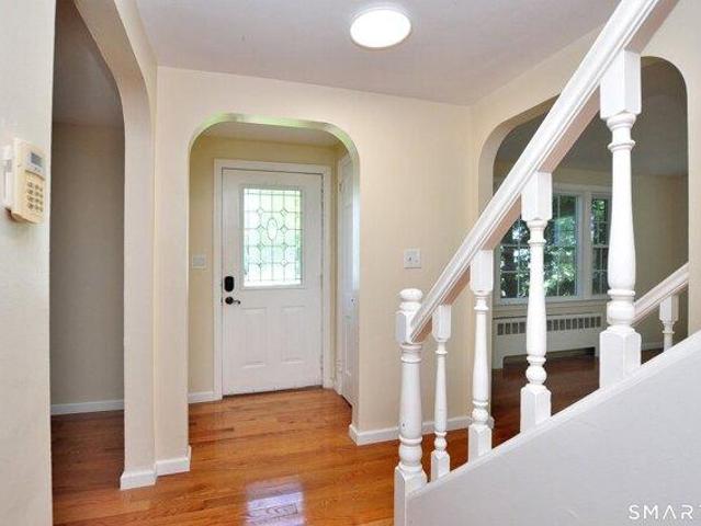 house with 4 bedroom, Bloomfield CT ES105113981