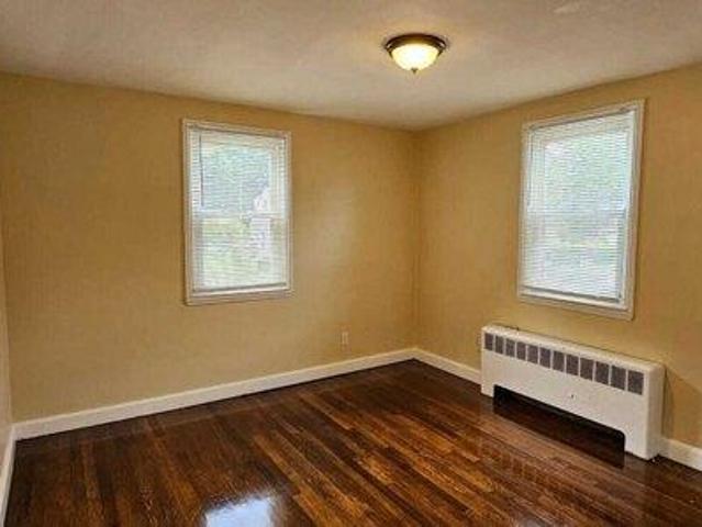 house with 4 bedroom, Bloomfield CT ES103073731