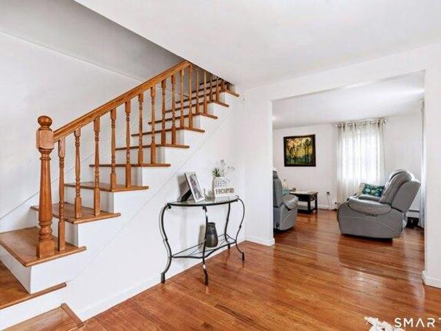 house with 4 bedroom, Bloomfield CT ES103184578