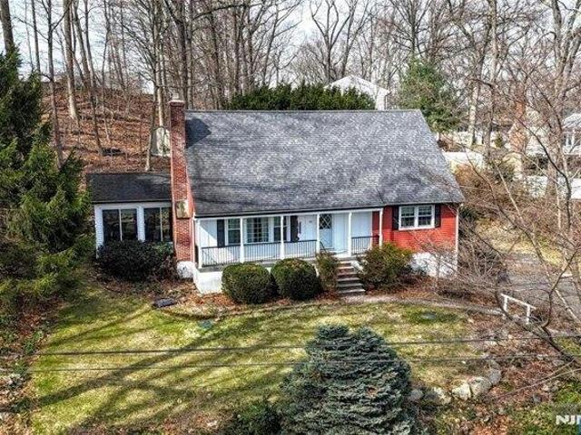 house with 4 bedroom, Bloomingdale NJ DS102256693